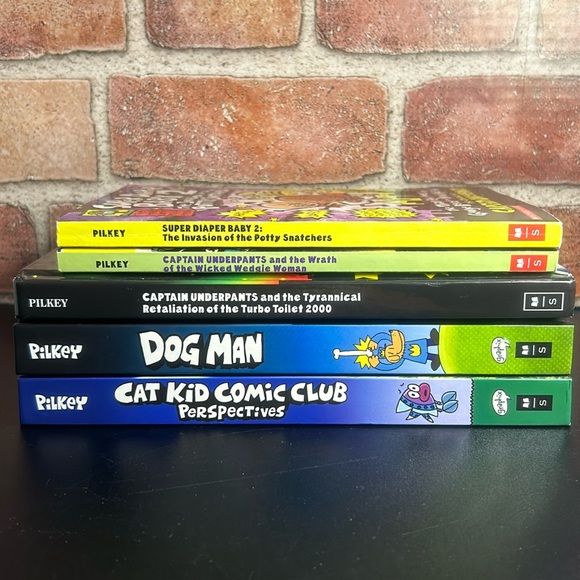 Scholastic | Other | 5 Dav Pilkey Books Dog Man Cat Kid Captain ...